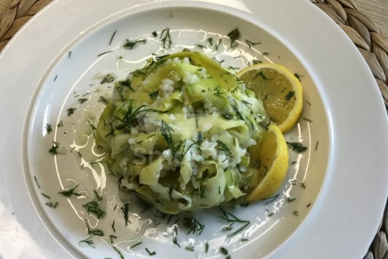 Cretan Style Zucchini Peeling Recipe - TarifMotoru